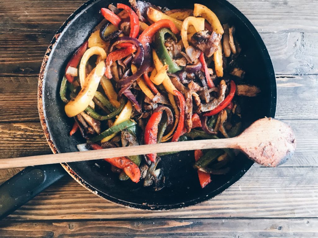 FAJITAS INTEGRALES CASERAS CON RELLENO VEGANO - Foodiario