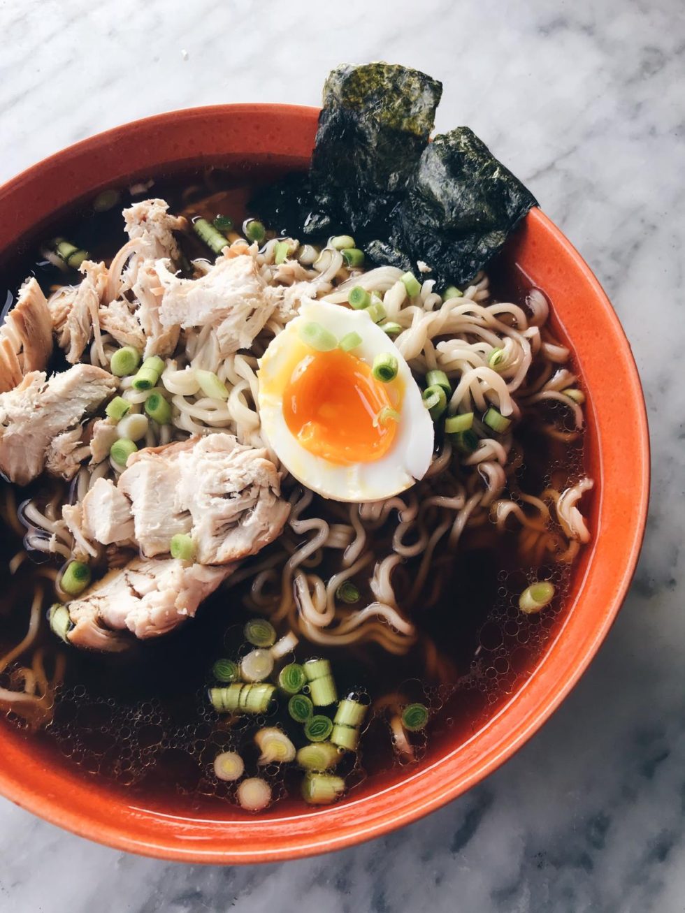 RAMEN DE POLLO (Con crockpot y tradicional) - Foodiario